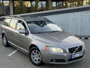 Brūns Volvo V70 2007 Kauņa, ar dzinēja tilpumu 2.40 L un nobraukumu 322 tūkst. km par 2950 €, foto 5 vietnē AUTOMOTO.COM.LV
