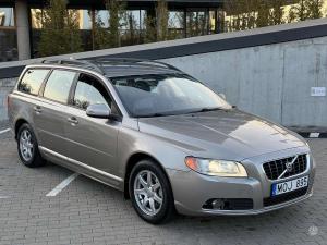 Brūns Volvo V70 2007 Kauņa, ar dzinēja tilpumu 2.40 L un nobraukumu 322 tūkst. km par 2950 €, foto 9 vietnē AUTOMOTO.COM.LV