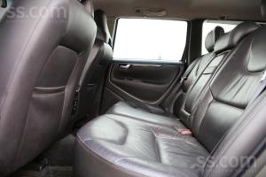 Brown Volvo V70 2007 in Riga, with an engine capacity of 2.40 L and mileage of 435 thousand km for 2495 €, photo 14 on AUTOMOTO.COM.LV