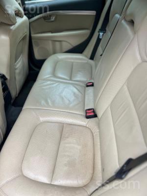 Brūns Volvo V70 2007 Ogre, ar dzinēja tilpumu 2.40 L un nobraukumu 430 tūkst. km par 1800 €, foto 6 vietnē AUTOMOTO.COM.LV