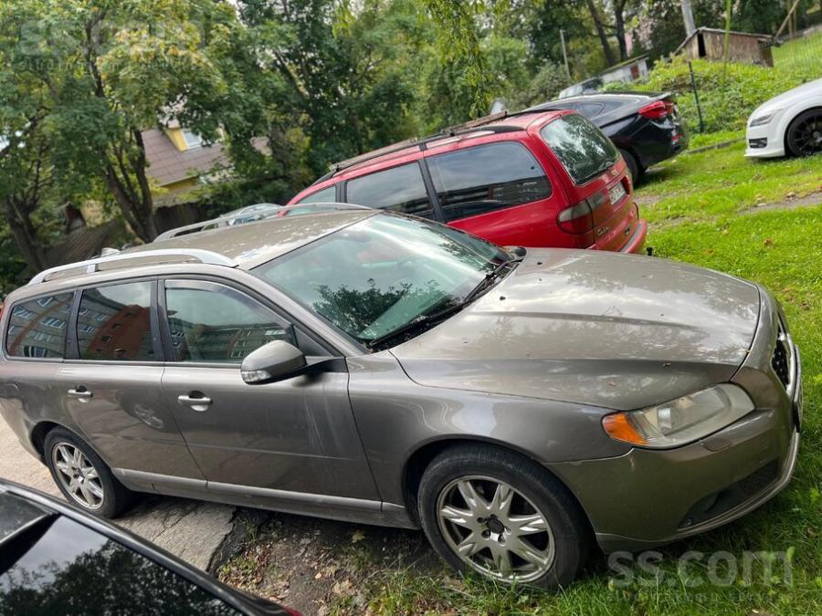 Brūns Volvo V70 2007 Ogre, ar dzinēja tilpumu 2.40 L un nobraukumu 430 tūkst. km par 1800 €, foto 7 vietnē AUTOMOTO.COM.LV