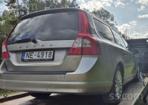 Brūns Volvo V70 2008 Tukums, ar dzinēja tilpumu 2.40 L un nobraukumu 320 tūkst. km par 1700 €, foto 2 vietnē AUTOMOTO.COM.LV