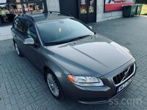 Brown Volvo V70 2008 in Cesis, with an engine capacity of 2.40 L and mileage of 333 thousand km for 2850 €, photo 4 on AUTOMOTO.COM.LV