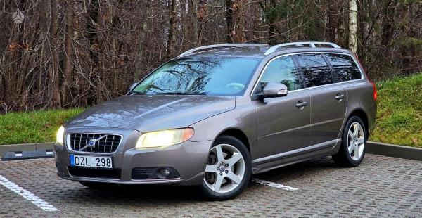 Brūns Volvo V70 2008 Viļņa, ar dzinēja tilpumu 2.40 L un nobraukumu 199 tūkst. km par 5990 €, foto 3 vietnē AUTOMOTO.COM.LV