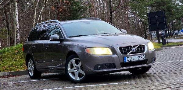 Brūns Volvo V70 2008 Viļņa, ar dzinēja tilpumu 2.40 L un nobraukumu 199 tūkst. km par 5990 €, foto 7 vietnē AUTOMOTO.COM.LV