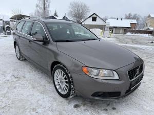 Brūns Volvo V70 2008 Ukmergė, ar dzinēja tilpumu 2.00 L un nobraukumu 285 tūkst. km par 3950 €, foto 3 vietnē AUTOMOTO.COM.LV