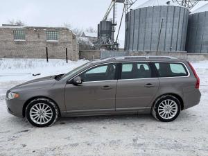 Brūns Volvo V70 2008 Ukmergė, ar dzinēja tilpumu 2.00 L un nobraukumu 285 tūkst. km par 3950 €, foto 4 vietnē AUTOMOTO.COM.LV