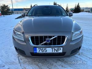 Brūns Volvo V70 2008 Paide, ar dzinēja tilpumu 2.00 L un nobraukumu 427 tūkst. km par 3790 €, foto 2 vietnē AUTOMOTO.COM.LV