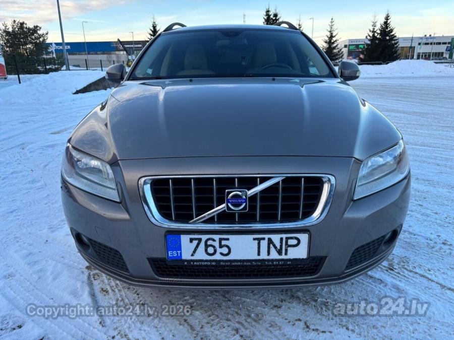 Brūns Volvo V70 2008 Paide, ar dzinēja tilpumu 2.00 L un nobraukumu 427 tūkst. km par 3790 €, foto 2 vietnē AUTOMOTO.COM.LV