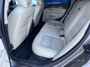 Brūns Volvo V70 2008 Paide, ar dzinēja tilpumu 2.00 L un nobraukumu 427 tūkst. km par 3790 €, foto 13 vietnē AUTOMOTO.COM.LV