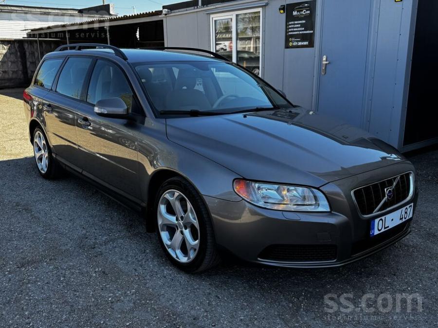 Brūns Volvo V70 2008 Daugavpils, ar dzinēja tilpumu 2.40 L un nobraukumu 0 tūkst. km par 4250 €, foto 1 vietnē AUTOMOTO.COM.LV