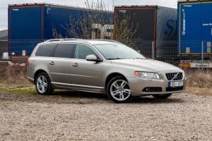 Коричневый Вольво В70 2008 в Рига, объемом двигателя 2.00 л и пробегом 243 тыс. км за 5995 €, фото 4 на AUTOMOTO.COM.LV