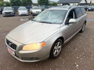 Brūns Volvo V70 2008 Kauņa, ar dzinēja tilpumu 2.40 L un nobraukumu 272 tūkst. km par 2850 €, foto  vietnē AUTOMOTO.COM.LV