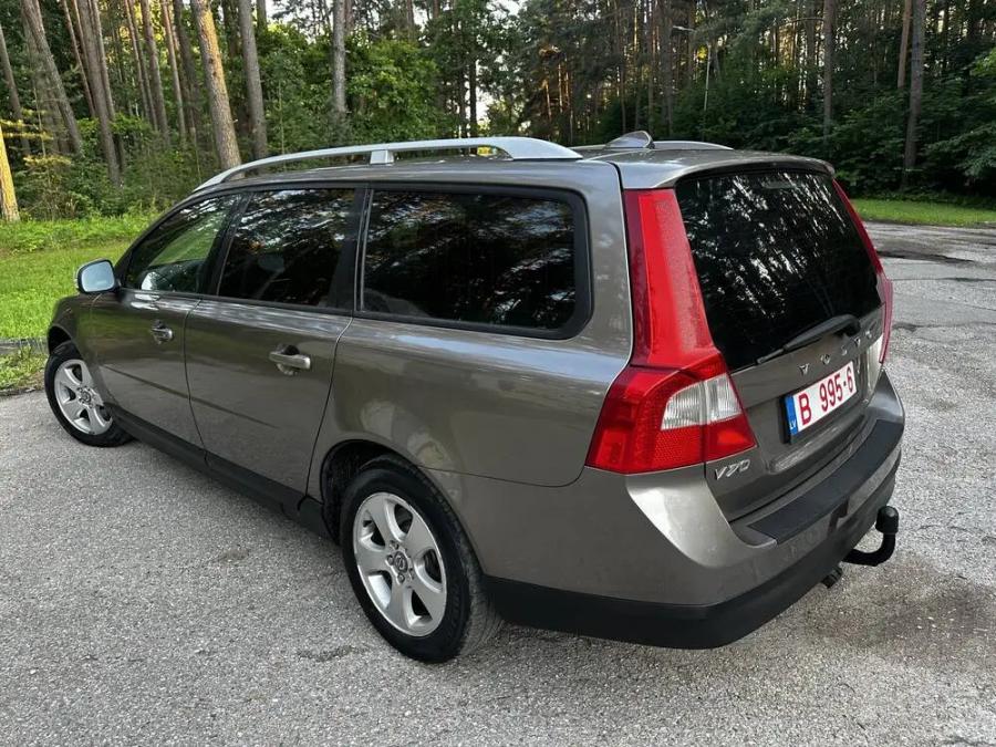 Коричневый Вольво В70 2008 в Юрмала, объемом двигателя 2.40 л и пробегом 392 тыс. км за 2999 €, фото 12 на AUTOMOTO.COM.LV