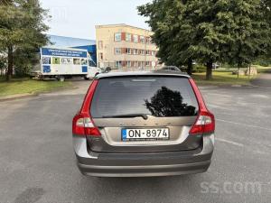 Коричневый Вольво В70 2008 в Огре, объемом двигателя 2.40 л и пробегом 270 тыс. км за 4950 €, фото 5 на AUTOMOTO.COM.LV