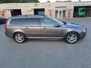 Brūns Volvo V70 2008 Vilkaviškis, ar dzinēja tilpumu 2.40 L un nobraukumu 460 tūkst. km par 4300 €, foto 7 vietnē AUTOMOTO.COM.LV