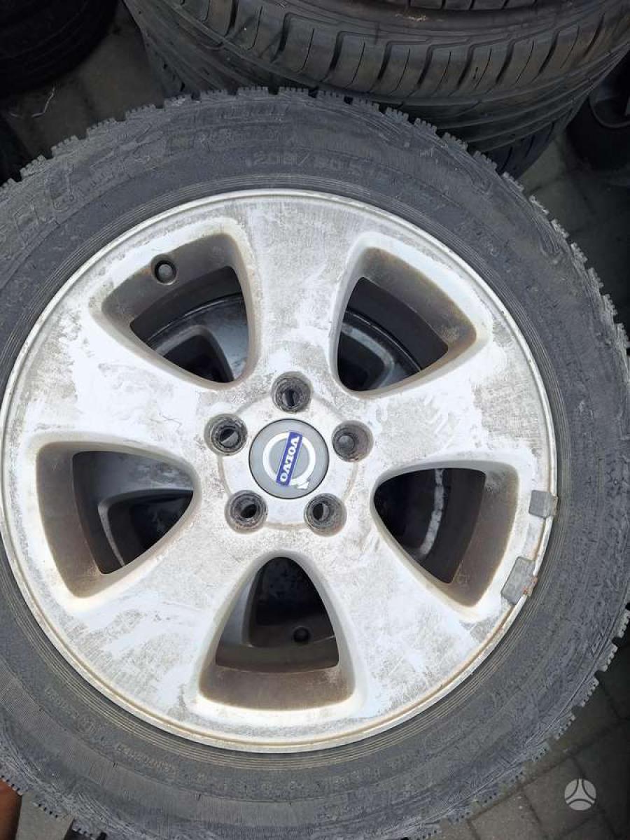 Brūns Volvo V70 2008 Vilkaviškis, ar dzinēja tilpumu 2.40 L un nobraukumu 460 tūkst. km par 4300 €, foto 22 vietnē AUTOMOTO.COM.LV