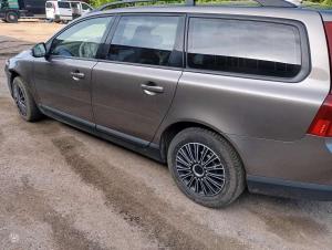 Brūns Volvo V70 2008 Ukmergė, ar dzinēja tilpumu 2.00 L un nobraukumu 340 tūkst. km par 1450 €, foto 5 vietnē AUTOMOTO.COM.LV