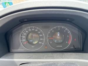 Brūns Volvo V70 2008 Jūrmala, ar dzinēja tilpumu 2.40 L un nobraukumu 327 tūkst. km par 4990 €, foto 6 vietnē AUTOMOTO.COM.LV