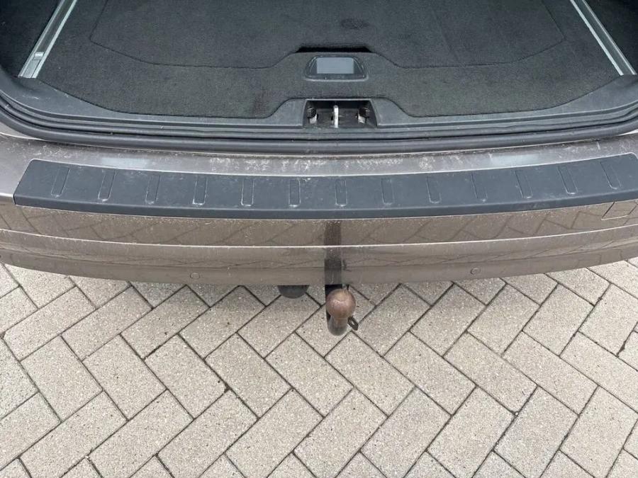 Brūns Volvo V70 2008 Jūrmala, ar dzinēja tilpumu 2.40 L un nobraukumu 327 tūkst. km par 4990 €, foto 14 vietnē AUTOMOTO.COM.LV