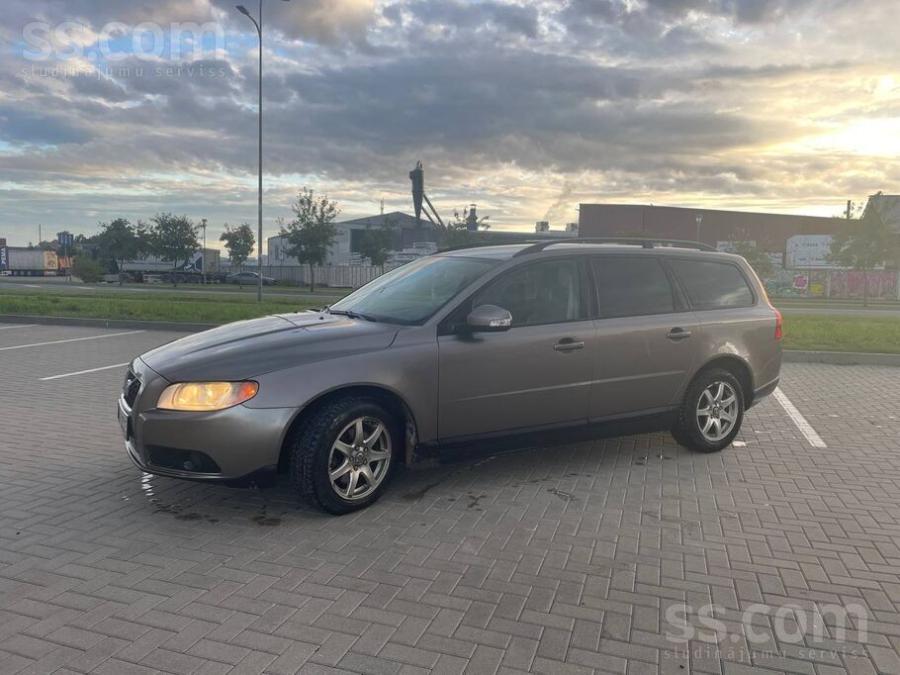 Brūns Volvo V70 2008 Saldus, ar dzinēja tilpumu 2.00 L un nobraukumu 364 tūkst. km par 1850 €, foto 1 vietnē AUTOMOTO.COM.LV