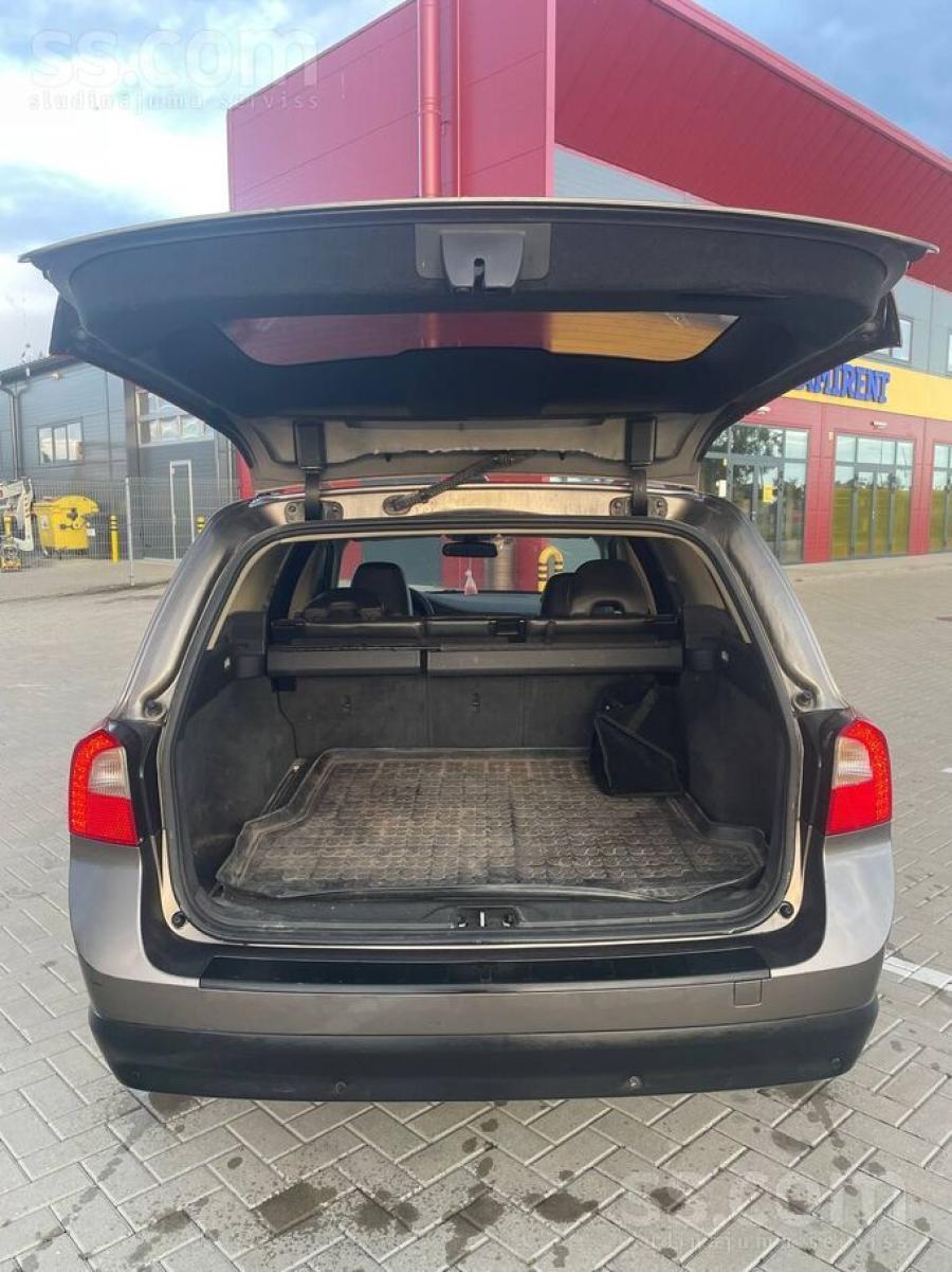 Brūns Volvo V70 2008 Saldus, ar dzinēja tilpumu 2.00 L un nobraukumu 364 tūkst. km par 1850 €, foto 6 vietnē AUTOMOTO.COM.LV