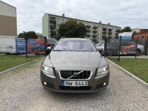 Brūns Volvo V70 2008 Ventspils, ar dzinēja tilpumu 2.40 L un nobraukumu 355 tūkst. km par 3990 €, foto 3 vietnē AUTOMOTO.COM.LV