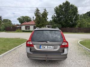 Brūns Volvo V70 2008 Ventspils, ar dzinēja tilpumu 2.40 L un nobraukumu 355 tūkst. km par 3990 €, foto 6 vietnē AUTOMOTO.COM.LV