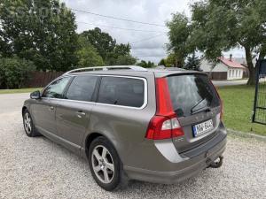 Brūns Volvo V70 2008 Ventspils, ar dzinēja tilpumu 2.40 L un nobraukumu 355 tūkst. km par 3990 €, foto 7 vietnē AUTOMOTO.COM.LV