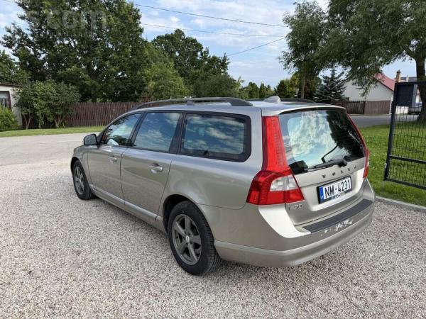 Brūns Volvo V70 2008 Ventspils, ar dzinēja tilpumu 2.00 L un nobraukumu 339 tūkst. km par 3300 €, foto 6 vietnē AUTOMOTO.COM.LV