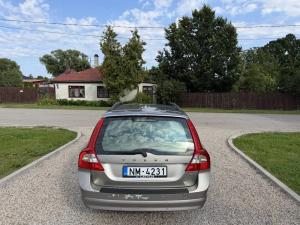 Brūns Volvo V70 2008 Ventspils, ar dzinēja tilpumu 2.00 L un nobraukumu 339 tūkst. km par 3300 €, foto 6 vietnē AUTOMOTO.COM.LV