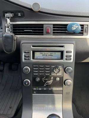 Brūns Volvo V70 2008 Ventspils, ar dzinēja tilpumu 2.00 L un nobraukumu 339 tūkst. km par 3300 €, foto 20 vietnē AUTOMOTO.COM.LV
