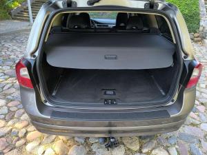 Brown Volvo V70 2008 in Utena, with an engine capacity of 2.40 L and mileage of 376 thousand km for 3950 €, photo 24 on AUTOMOTO.COM.LV
