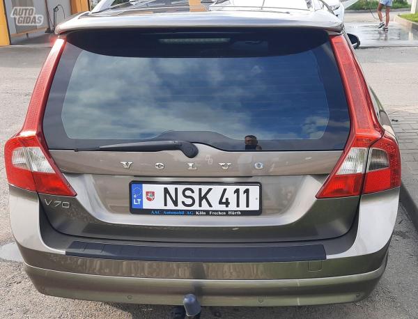 Brown Volvo V70 2008 in Kaunas, with an engine capacity of 2.00 L and mileage of 250 thousand km for 2000 €, photo 5 on AUTOMOTO.COM.LV