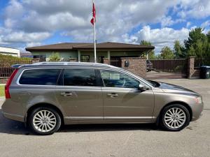Brown Volvo V70 2008 in Vilnius, with an engine capacity of 2.00 L and mileage of 251 thousand km for 3600 €, photo 7 on AUTOMOTO.COM.LV