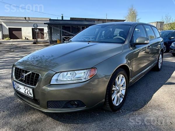 Brūns Volvo V70 2009 Rīga, ar dzinēja tilpumu 2.40 L un nobraukumu 0 tūkst. km par 4590 €, foto 3 vietnē AUTOMOTO.COM.LV