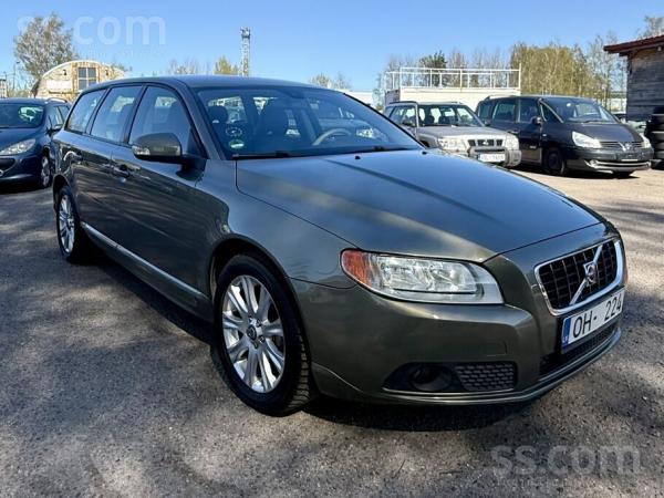 Brūns Volvo V70 2009 Rīga, ar dzinēja tilpumu 2.40 L un nobraukumu 0 tūkst. km par 4590 €, foto 4 vietnē AUTOMOTO.COM.LV