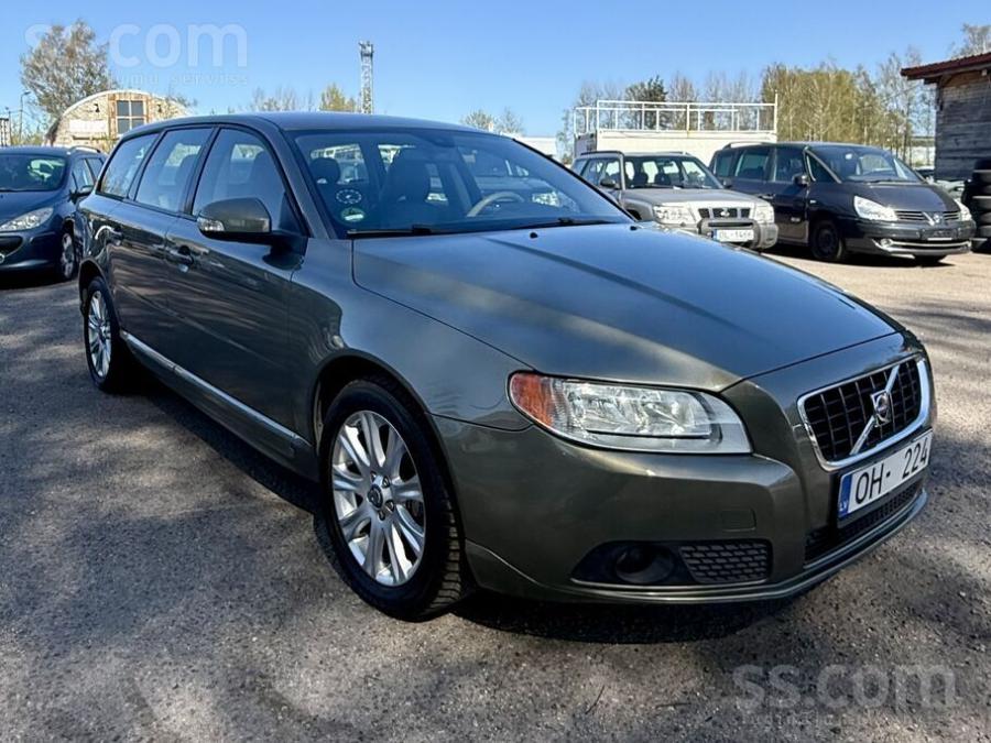 Brūns Volvo V70 2009 Rīga, ar dzinēja tilpumu 2.40 L un nobraukumu 0 tūkst. km par 4590 €, foto 5 vietnē AUTOMOTO.COM.LV