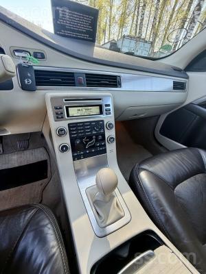 Brūns Volvo V70 2009 Rīga, ar dzinēja tilpumu 2.40 L un nobraukumu 0 tūkst. km par 4590 €, foto 15 vietnē AUTOMOTO.COM.LV