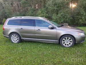Brown Volvo V70 2009 in Rezekne, with an engine capacity of 2.00 L and mileage of 355 thousand km for 3100 €, photo  on AUTOMOTO.COM.LV