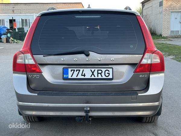Brūns Volvo V70 2009 Narva, ar dzinēja tilpumu 2.40 L un nobraukumu 433 tūkst. km par 3699 €, foto 8 vietnē AUTOMOTO.COM.LV
