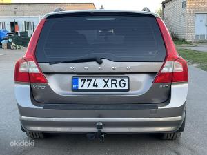 Brūns Volvo V70 2009 Narva, ar dzinēja tilpumu 2.40 L un nobraukumu 433 tūkst. km par 3699 €, foto 9 vietnē AUTOMOTO.COM.LV