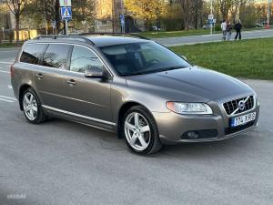 Brūns Volvo V70 2009 Narva, ar dzinēja tilpumu 2.40 L un nobraukumu 433 tūkst. km par 3699 €, foto 13 vietnē AUTOMOTO.COM.LV