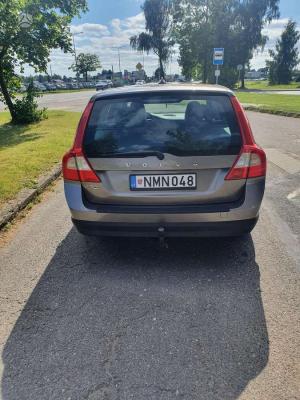 Brūns Volvo V70 2009 Tauragė, ar dzinēja tilpumu 2.00 L un nobraukumu 324 tūkst. km par 3800 €, foto 6 vietnē AUTOMOTO.COM.LV