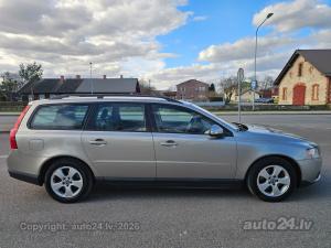 Brown Volvo V70 2010 in Paide, with an engine capacity of 1.60 L and mileage of 169 thousand km for 5250 €, photo 4 on AUTOMOTO.COM.LV