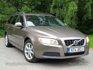 Brūns Volvo V70 2010 Tallina, ar dzinēja tilpumu 2.00 L un nobraukumu 226 tūkst. km par 4995 €, foto 4 vietnē AUTOMOTO.COM.LV