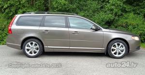 Brūns Volvo V70 2010 Tallina, ar dzinēja tilpumu 2.00 L un nobraukumu 226 tūkst. km par 4995 €, foto 5 vietnē AUTOMOTO.COM.LV
