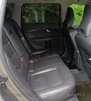 Brūns Volvo V70 2010 Tallina, ar dzinēja tilpumu 2.00 L un nobraukumu 226 tūkst. km par 4995 €, foto 20 vietnē AUTOMOTO.COM.LV