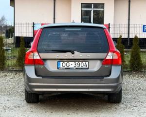 Brūns Volvo V70 2010 Jelgava, ar dzinēja tilpumu 2.40 L un nobraukumu 450 tūkst. km par 3990 €, foto 6 vietnē AUTOMOTO.COM.LV