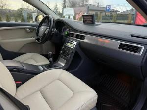Brūns Volvo V70 2010 Jelgava, ar dzinēja tilpumu 2.40 L un nobraukumu 450 tūkst. km par 3990 €, foto 15 vietnē AUTOMOTO.COM.LV